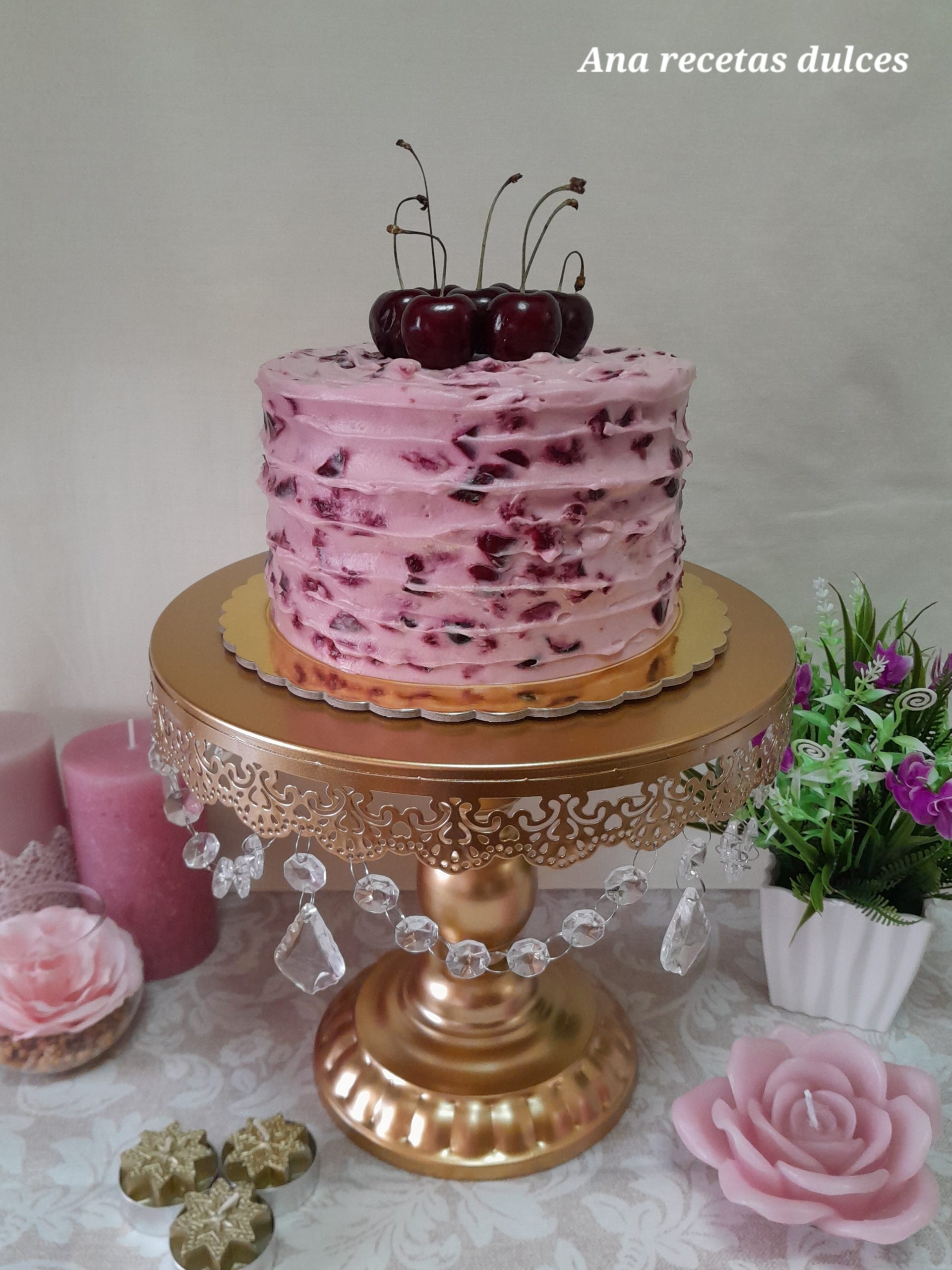 Layer cake de cerezas (pastel o tarta de cerezas rellena) - Ana Recetas ...