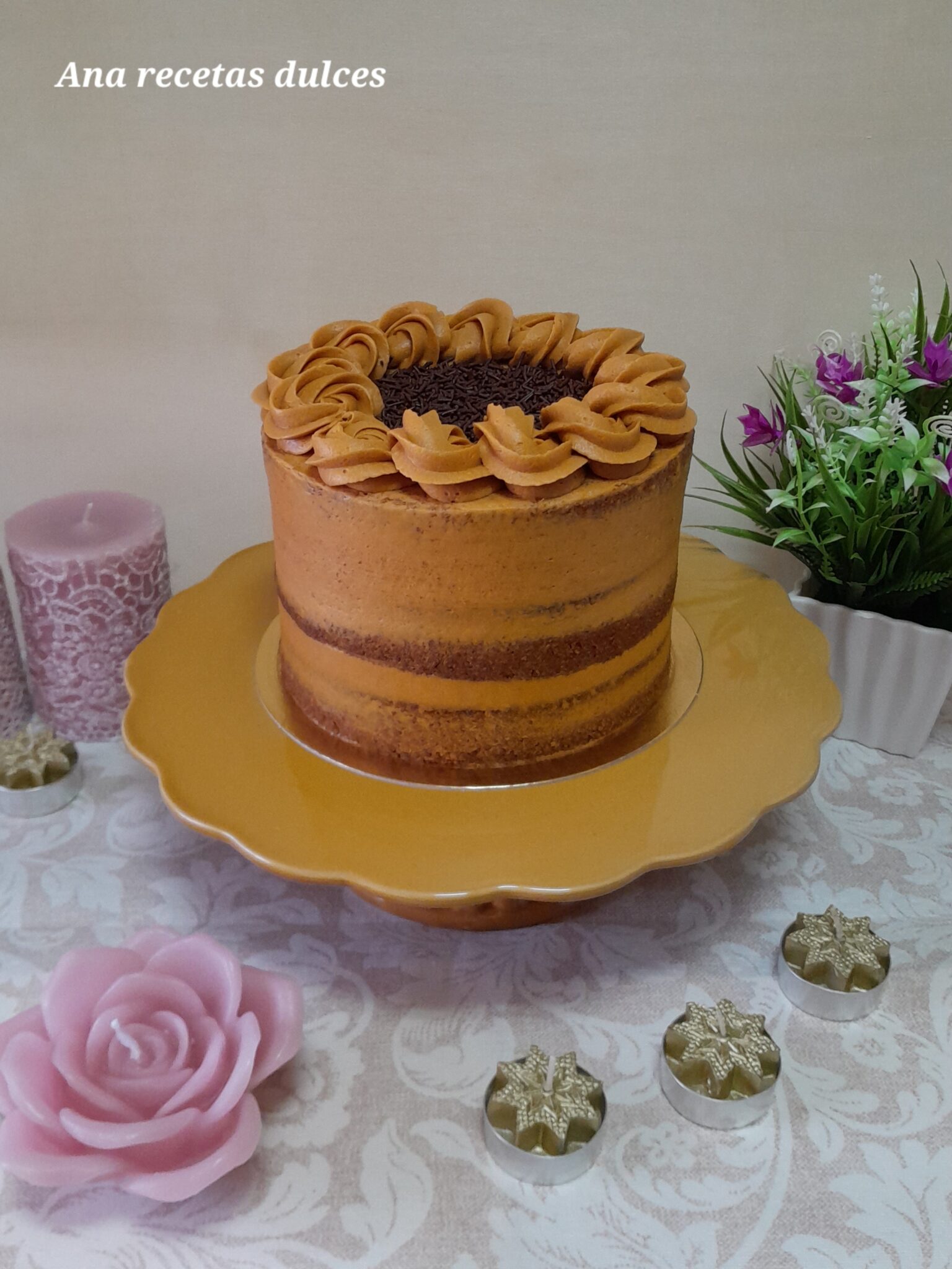 Tarta de vainilla y dulce de leche - Ana Recetas Dulces